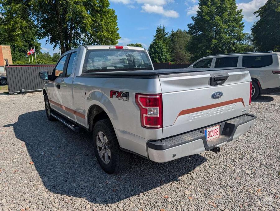 Pelēks Ford F-150 2019 Jurbarkas, ar dzinēja tilpumu 3.49 L un nobraukumu 350 tūkst. km par 16500 €, foto 5 vietnē AUTOMOTO.COM.LV
