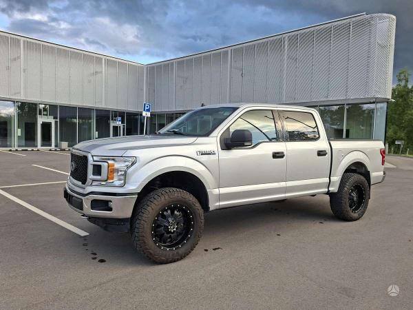 Pelēks Ford F-150 2019 Alīta, ar dzinēja tilpumu 5.00 L un nobraukumu 185 tūkst. km par 20950 €, foto 1 vietnē AUTOMOTO.COM.LV