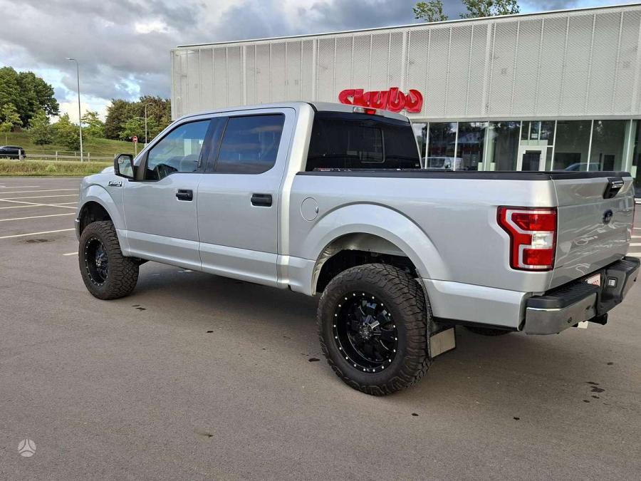 Grey Ford F-150 2019 in Alytus, with an engine capacity of 5.00 L and mileage of 185 thousand km for 20950 €, photo 10 on AUTOMOTO.COM.LV