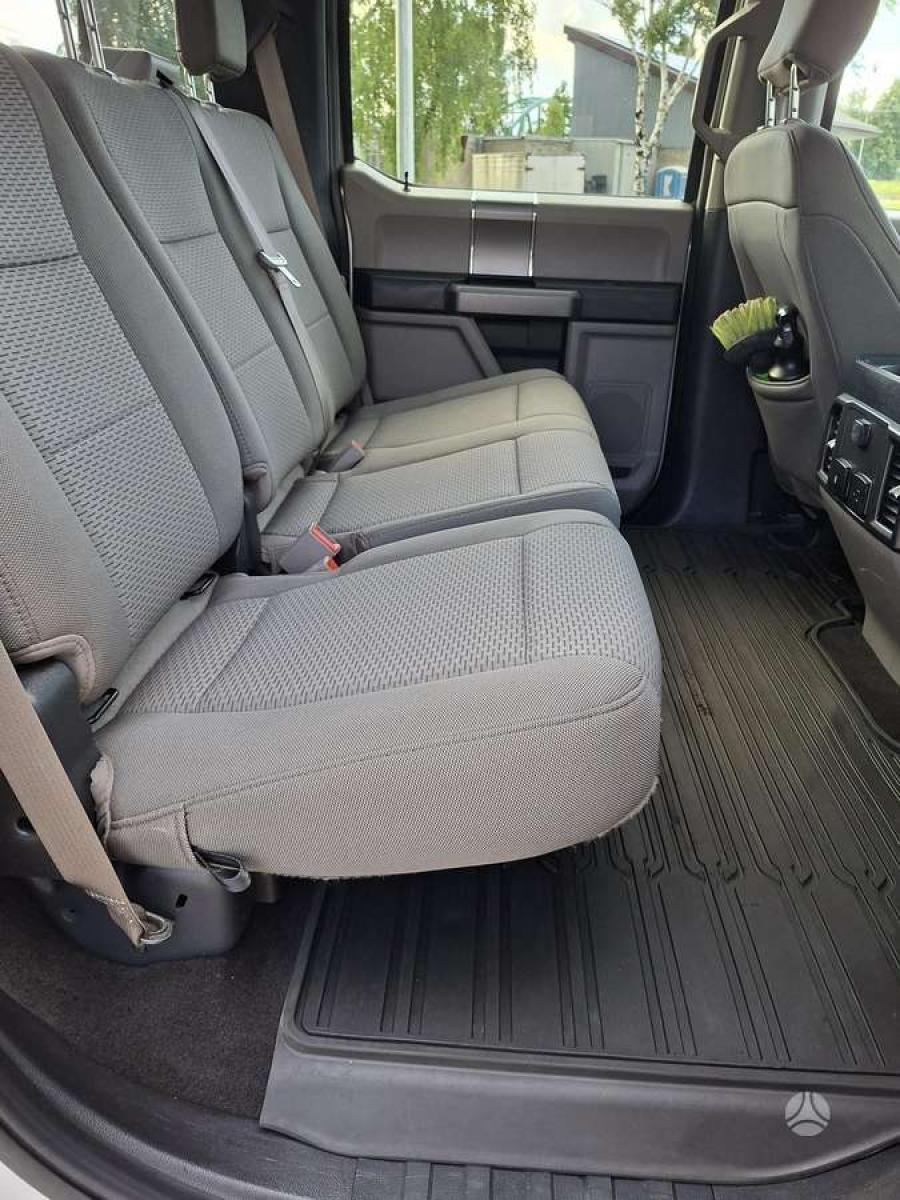 Grey Ford F-150 2019 in Alytus, with an engine capacity of 5.00 L and mileage of 185 thousand km for 20950 €, photo 13 on AUTOMOTO.COM.LV