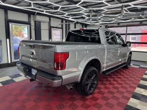 Grey Ford F-150 2020 in Vilnius, with an engine capacity of 3.49 L and mileage of 100 thousand km for 48500 €, photo 4 on AUTOMOTO.COM.LV