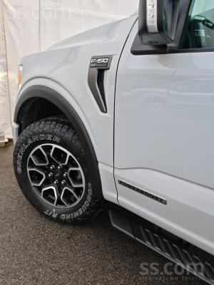 Pelēks Ford F-150 2023 Jelgava, ar dzinēja tilpumu 3.50 L un nobraukumu 26 tūkst. km par 51990 €, foto 27 vietnē AUTOMOTO.COM.LV