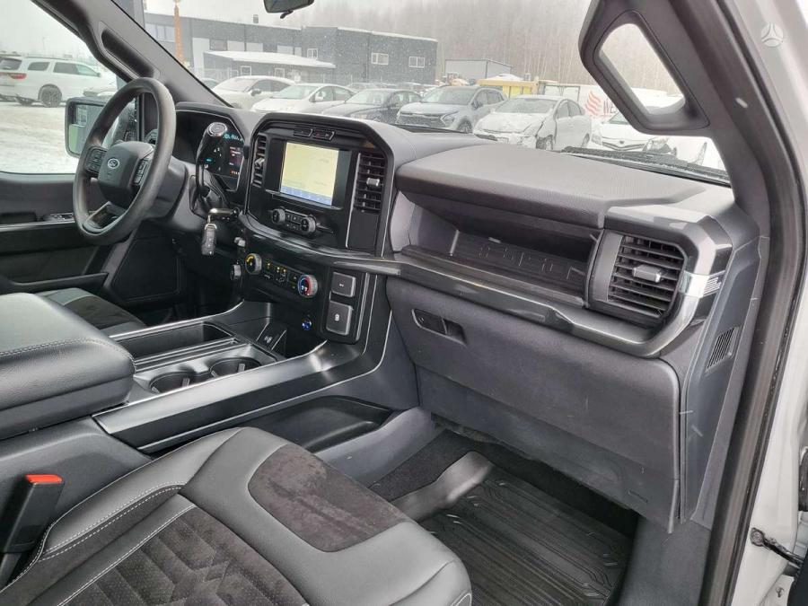 Grey Ford F-150 2023 in Siauliai, with an engine capacity of 5.04 L and mileage of 55 thousand km for 46450 €, photo 13 on AUTOMOTO.COM.LV