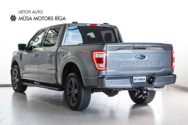 Grey Ford F-150 2024 in Riga, with an engine capacity of 5.00 L and mileage of 0 thousand km for 73000 €, photo 8 on AUTOMOTO.COM.LV