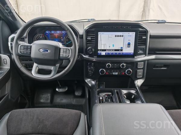Grey Ford F-150 2024 in Jelgava, with an engine capacity of 3.50 L and mileage of 34 thousand km for 45900 €, photo 8 on AUTOMOTO.COM.LV