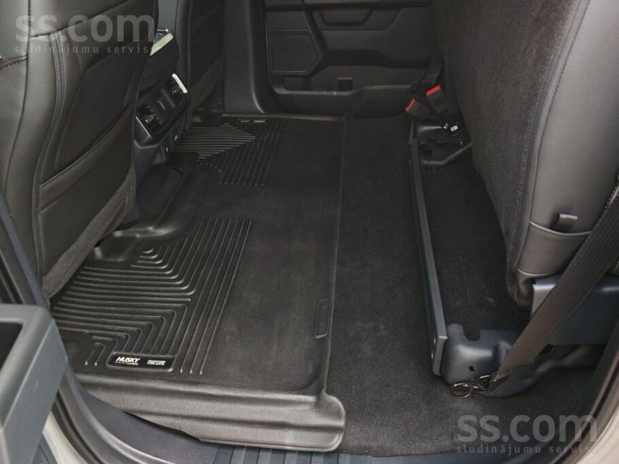 Grey Ford F-150 2024 in Jelgava, with an engine capacity of 3.50 L and mileage of 34 thousand km for 45900 €, photo 12 on AUTOMOTO.COM.LV