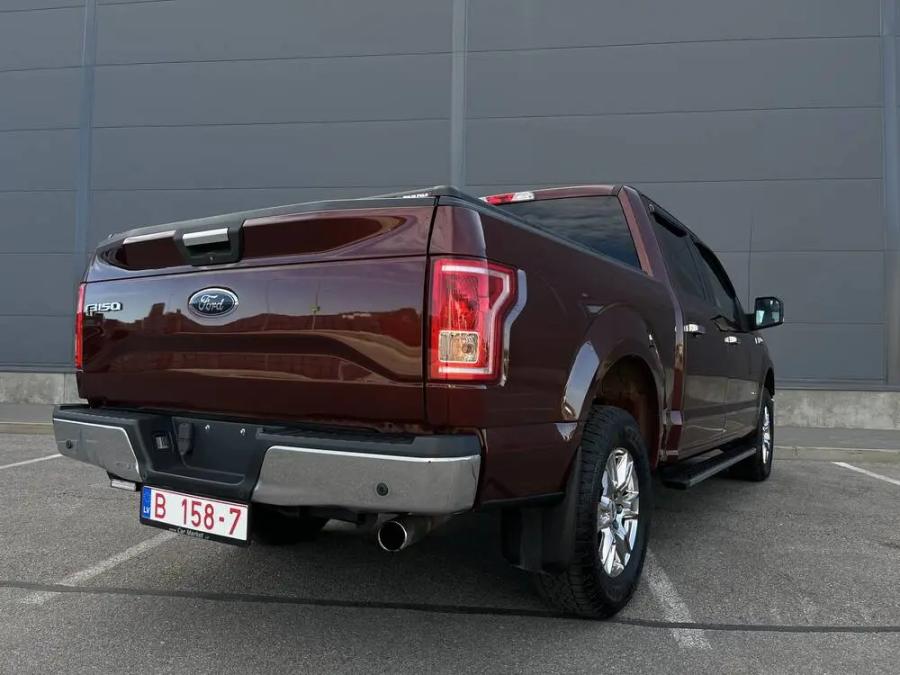 Red Ford F-150 2016 in Riga, with an engine capacity of 2.70 L and mileage of 97 thousand km for 26990 €, photo 6 on AUTOMOTO.COM.LV