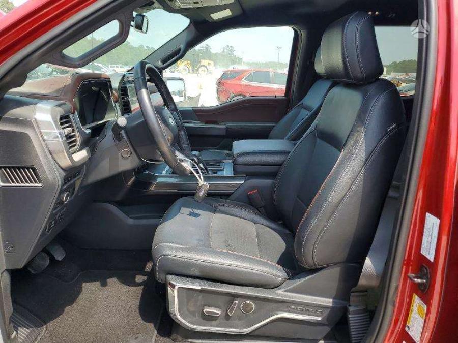 Red Ford F-150 2022 in Klaipeda, with an engine capacity of 3.50 L and mileage of 104 thousand km for 16200 €, photo 8 on AUTOMOTO.COM.LV