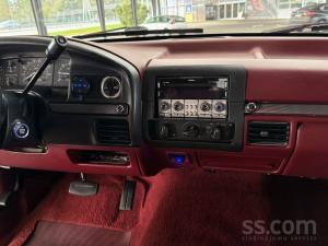Sarkans Ford F-150 1995 Rīga, ar dzinēja tilpumu 5.00 L un nobraukumu 0 tūkst. km par 18500 €, foto 15 vietnē AUTOMOTO.COM.LV
