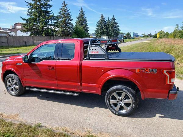 Red Ford F-150 2017 in Alytus, with an engine capacity of 4.95 L and mileage of 43 thousand km for 31000 €, photo 9 on AUTOMOTO.COM.LV