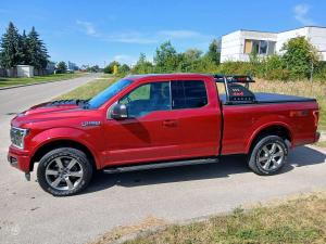 Red Ford F-150 2017 in Alytus, with an engine capacity of 4.95 L and mileage of 43 thousand km for 31000 €, photo 13 on AUTOMOTO.COM.LV