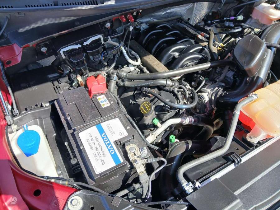 Red Ford F-150 2017 in Alytus, with an engine capacity of 4.95 L and mileage of 43 thousand km for 31000 €, photo 45 on AUTOMOTO.COM.LV