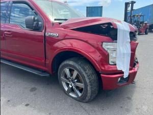 Red Ford F-150 2017 in Alytus, with an engine capacity of 4.95 L and mileage of 43 thousand km for 31000 €, photo 51 on AUTOMOTO.COM.LV