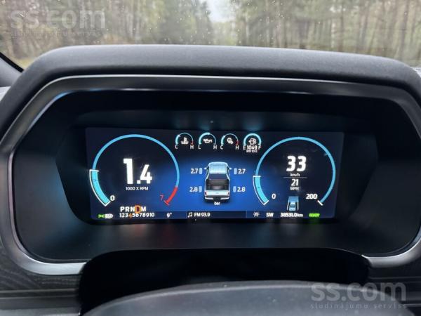 Sarkans Ford F-150 2022 Rīga, ar dzinēja tilpumu 3.50 L un nobraukumu 49 tūkst. km par 95000 €, foto 5 vietnē AUTOMOTO.COM.LV