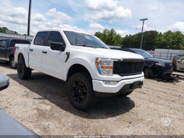 White Ford F-150 2022 in Klaipeda, with an engine capacity of 0.00 L and mileage of 113 thousand km for 10300 €, photo 1 on AUTOMOTO.COM.LV