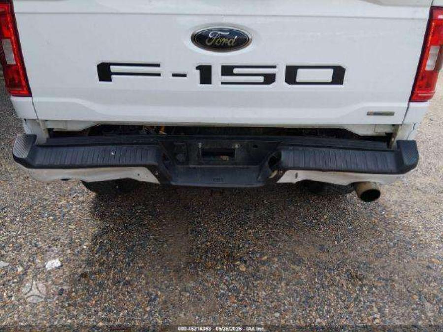 White Ford F-150 2022 in Klaipeda, with an engine capacity of 0.00 L and mileage of 113 thousand km for 10300 €, photo 7 on AUTOMOTO.COM.LV