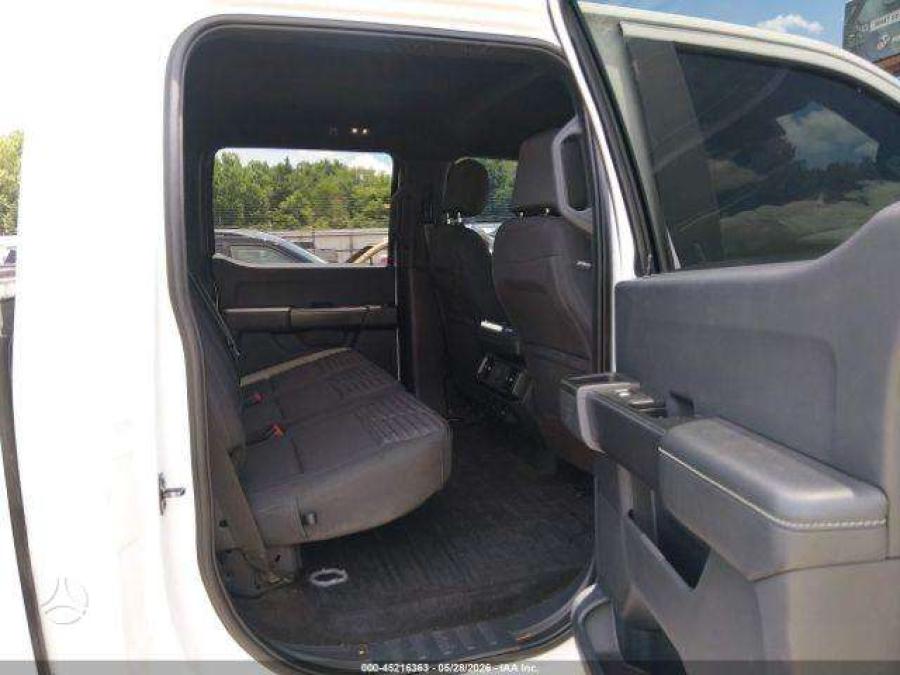 White Ford F-150 2022 in Klaipeda, with an engine capacity of 0.00 L and mileage of 113 thousand km for 10300 €, photo 9 on AUTOMOTO.COM.LV