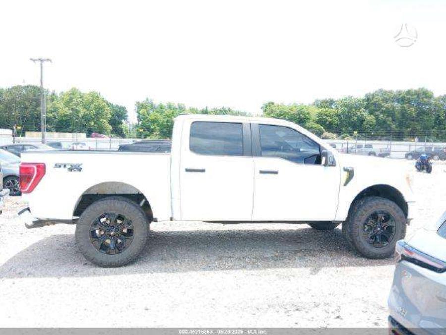 White Ford F-150 2022 in Klaipeda, with an engine capacity of 0.00 L and mileage of 113 thousand km for 10300 €, photo 14 on AUTOMOTO.COM.LV