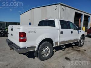 Balts Ford F-150 2004 Jelgava, ar dzinēja tilpumu 5.40 L un nobraukumu 235 tūkst. km par 3500 €, foto 4 vietnē AUTOMOTO.COM.LV