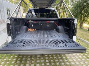 White Ford F-150 2012 in Kaunas, with an engine capacity of 5.00 L and mileage of 340 thousand km for 11900 €, photo 17 on AUTOMOTO.COM.LV