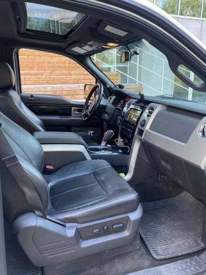 White Ford F-150 2012 in Kaunas, with an engine capacity of 5.00 L and mileage of 340 thousand km for 11900 €, photo 19 on AUTOMOTO.COM.LV