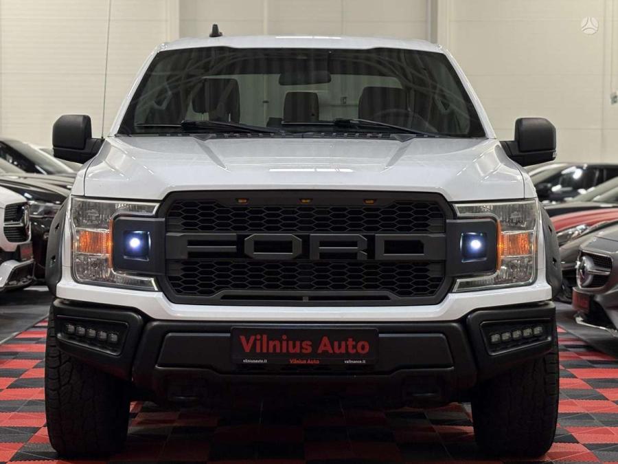 Balts Ford F-150 2019 Viļņa, ar dzinēja tilpumu 5.00 L un nobraukumu 236 tūkst. km par 23500 €, foto 3 vietnē AUTOMOTO.COM.LV