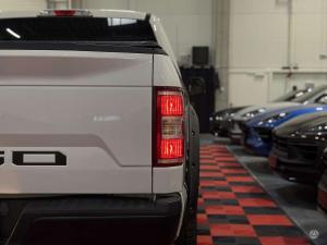 Balts Ford F-150 2019 Viļņa, ar dzinēja tilpumu 5.00 L un nobraukumu 236 tūkst. km par 23500 €, foto 9 vietnē AUTOMOTO.COM.LV