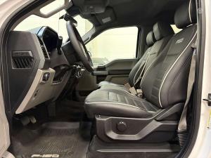 Balts Ford F-150 2019 Viļņa, ar dzinēja tilpumu 5.00 L un nobraukumu 236 tūkst. km par 23500 €, foto 14 vietnē AUTOMOTO.COM.LV