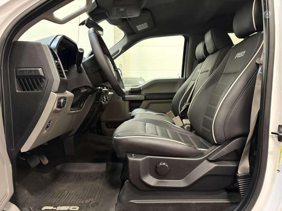 Balts Ford F-150 2019 Viļņa, ar dzinēja tilpumu 5.00 L un nobraukumu 236 tūkst. km par 23500 €, foto 14 vietnē AUTOMOTO.COM.LV