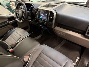 Balts Ford F-150 2019 Viļņa, ar dzinēja tilpumu 5.00 L un nobraukumu 236 tūkst. km par 23500 €, foto 17 vietnē AUTOMOTO.COM.LV