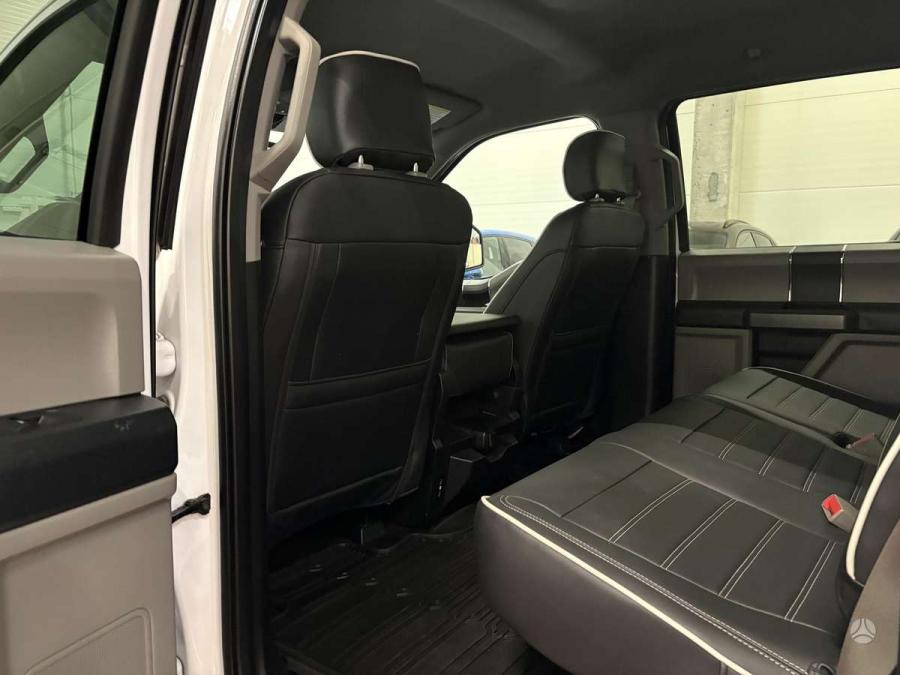 Balts Ford F-150 2019 Viļņa, ar dzinēja tilpumu 5.00 L un nobraukumu 236 tūkst. km par 23500 €, foto 30 vietnē AUTOMOTO.COM.LV