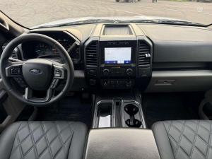 White Ford F-150 2019 in Klaipeda, with an engine capacity of 5.00 L and mileage of 176 thousand km for 22000 €, photo 17 on AUTOMOTO.COM.LV