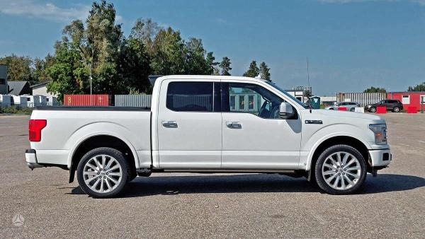 Balts Ford F-150 2020 Viļņa, ar dzinēja tilpumu 3.49 L un nobraukumu 124 tūkst. km par 51900 €, foto 8 vietnē AUTOMOTO.COM.LV