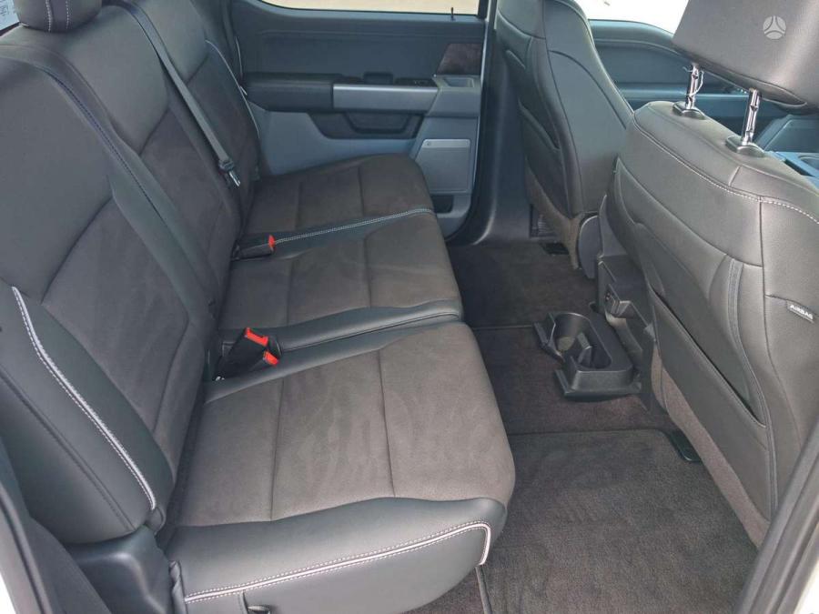 Balts Ford F-150 2022 Jelgava, ar dzinēja tilpumu 3.50 L un nobraukumu 30 tūkst. km par 46900 €, foto 11 vietnē AUTOMOTO.COM.LV