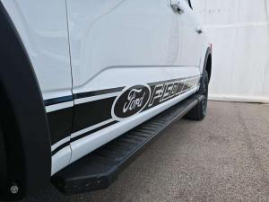 Balts Ford F-150 2022 Jelgava, ar dzinēja tilpumu 3.50 L un nobraukumu 30 tūkst. km par 46900 €, foto 32 vietnē AUTOMOTO.COM.LV