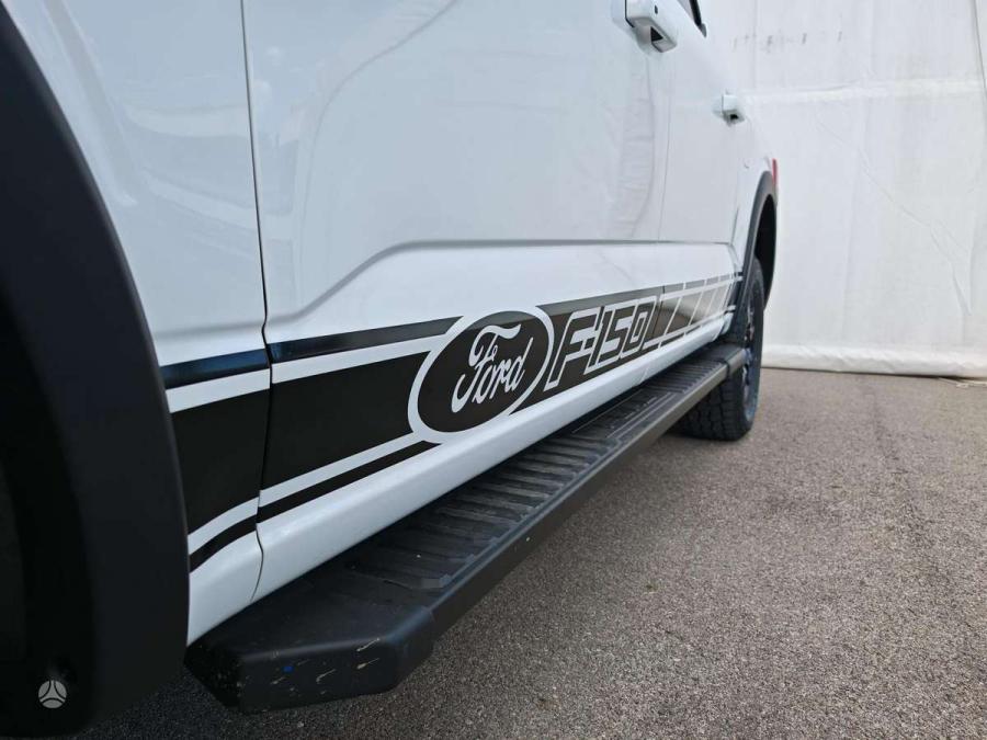 Balts Ford F-150 2022 Jelgava, ar dzinēja tilpumu 3.50 L un nobraukumu 30 tūkst. km par 46900 €, foto 32 vietnē AUTOMOTO.COM.LV