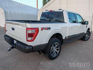White Ford F-150 2022 in Jelgava, with an engine capacity of 3.50 L and mileage of 73 thousand km for 62900 €, photo 4 on AUTOMOTO.COM.LV