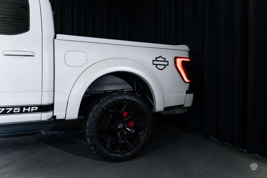 Balts Ford F-150 2023 Viļņa, ar dzinēja tilpumu 5.03 L un nobraukumu 59 tūkst. km par 139999 €, foto 15 vietnē AUTOMOTO.COM.LV