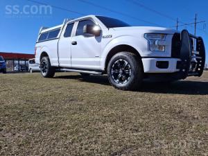White Ford F-150 2015 in Daugavpils, with an engine capacity of 2.70 L and mileage of 130 thousand km for 27000 €, photo 12 on AUTOMOTO.COM.LV