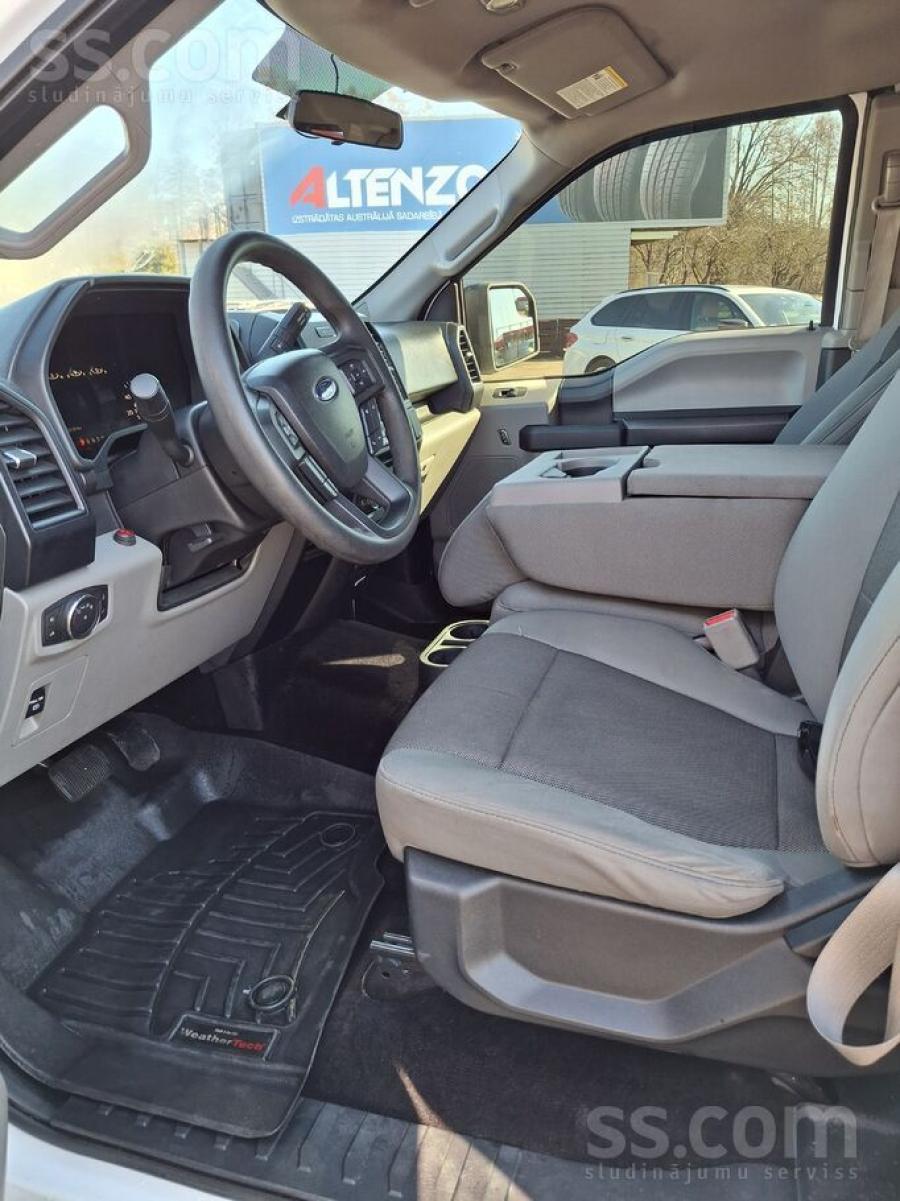 Balts Ford F-150 2015 Daugavpils, ar dzinēja tilpumu 2.70 L un nobraukumu 130 tūkst. km par 19000 €, foto 9 vietnē AUTOMOTO.COM.LV