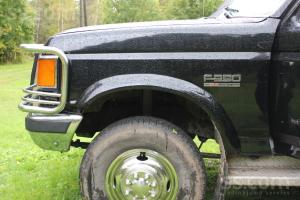 Melns Ford F-350 1992 Ludza, ar dzinēja tilpumu 7.30 L un nobraukumu 320 tūkst. km par 12000 €, foto 18 vietnē AUTOMOTO.COM.LV