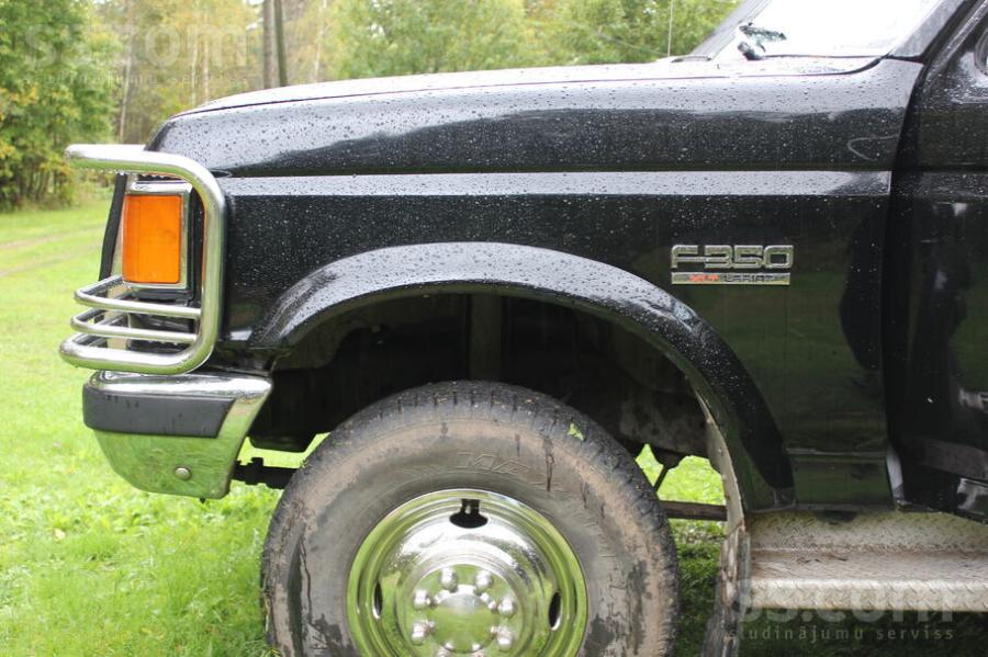 Melns Ford F-350 1992 Ludza, ar dzinēja tilpumu 7.30 L un nobraukumu 320 tūkst. km par 12000 €, foto 18 vietnē AUTOMOTO.COM.LV
