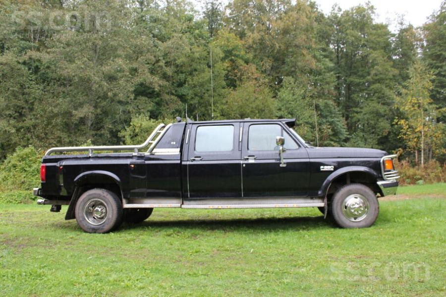 Melns Ford F-350 1992 Ludza, ar dzinēja tilpumu 7.30 L un nobraukumu 320 tūkst. km par 12000 €, foto 22 vietnē AUTOMOTO.COM.LV