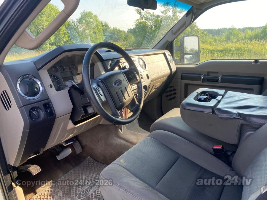Melns Ford F-Series 2009 Rakvere, ar dzinēja tilpumu 6.40 L un nobraukumu 275 tūkst. km par 24500 €, foto 6 vietnē AUTOMOTO.COM.LV