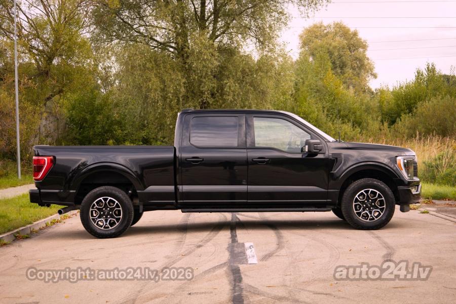 Black Ford F-Series 2022 in Riga, with an engine capacity of 3.50 L and mileage of 25 thousand km for 45000 €, photo 4 on AUTOMOTO.COM.LV