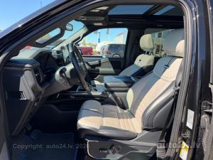 Black Ford F-Series 2023 in Tallinn, with an engine capacity of 0.00 L and mileage of 35 thousand km for 85900 €, photo 11 on AUTOMOTO.COM.LV