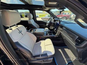 Black Ford F-Series 2023 in Tallinn, with an engine capacity of 0.00 L and mileage of 35 thousand km for 85900 €, photo 14 on AUTOMOTO.COM.LV