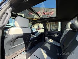 Black Ford F-Series 2023 in Tallinn, with an engine capacity of 0.00 L and mileage of 35 thousand km for 85900 €, photo 18 on AUTOMOTO.COM.LV