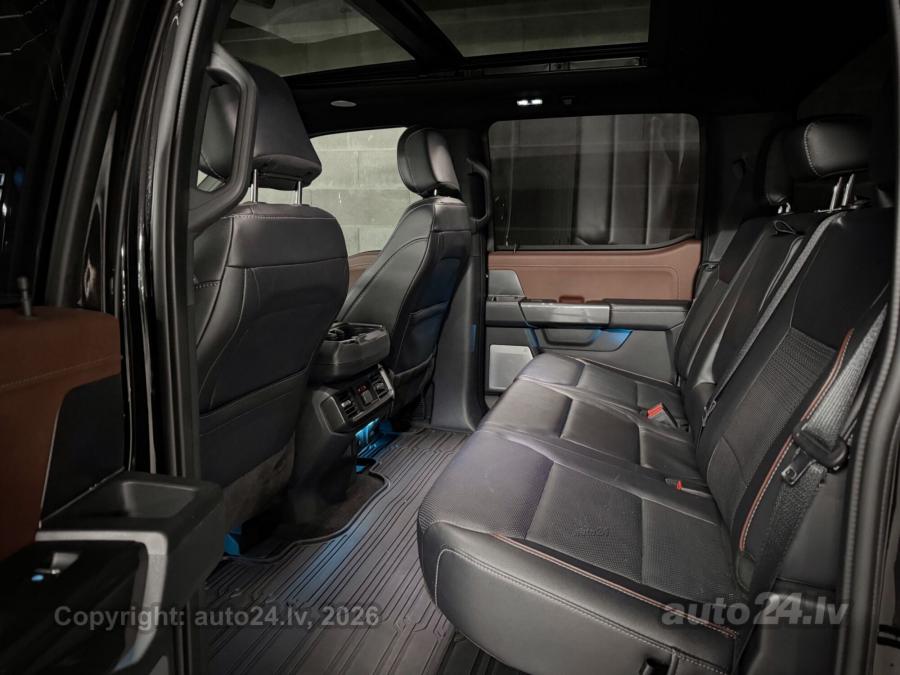 Черный Форд F-Series 2024 в Таллин, объемом двигателя 5.00 л и пробегом 31 тыс. км за 69900 €, фото 9 на AUTOMOTO.COM.LV