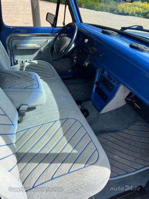 Zils Ford F-Series 1970 Rakvere, ar dzinēja tilpumu 4.60 L un nobraukumu 127 tūkst. km par 16000 €, foto 12 vietnē AUTOMOTO.COM.LV